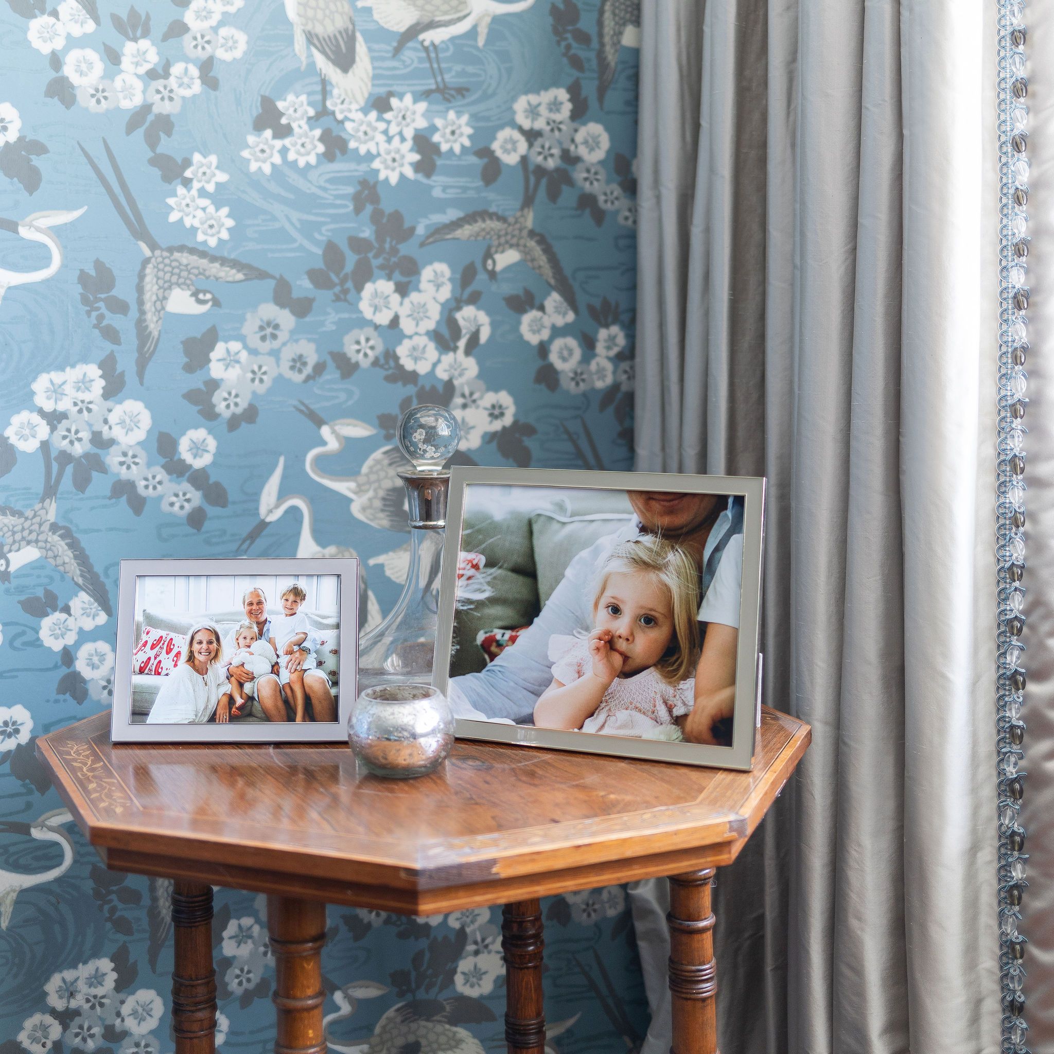 Chiffon Enamel & Silver Frame – Addison Ross Ltd UK