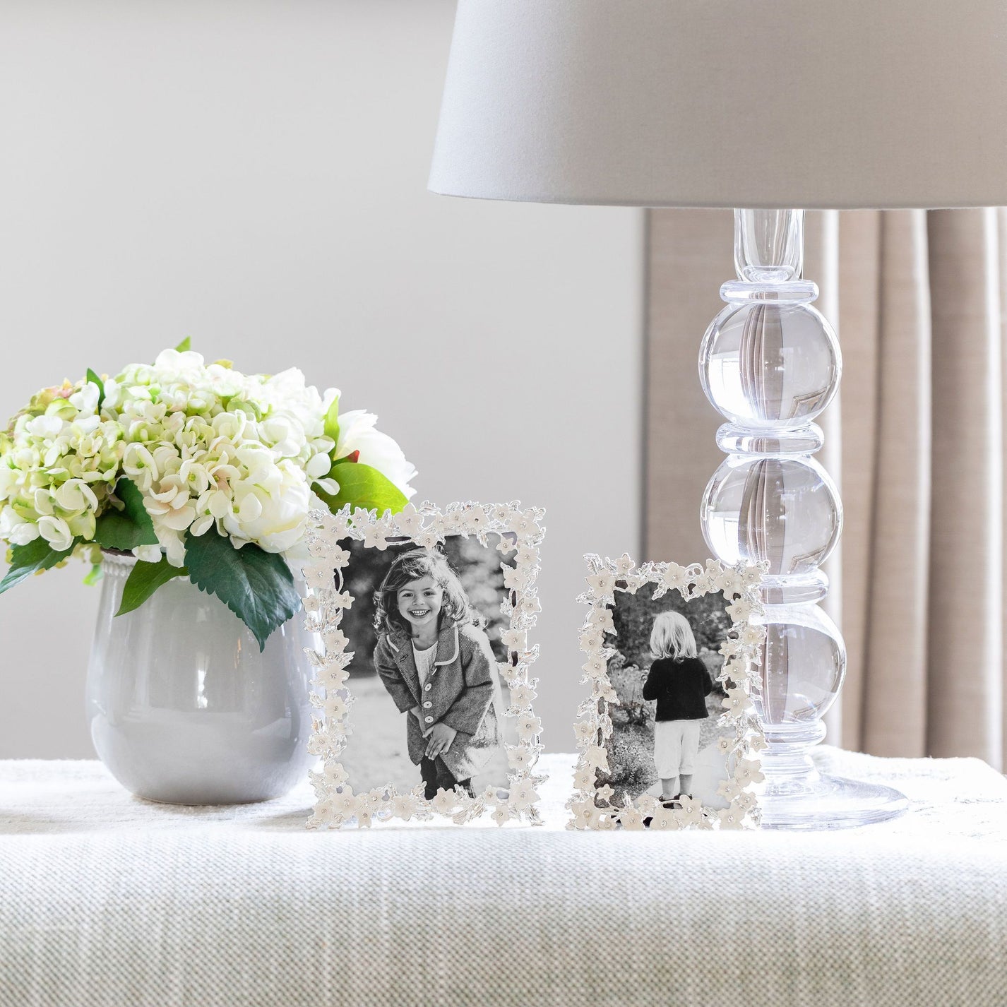Silver & White Flower Frame – Addison Ross Ltd UK